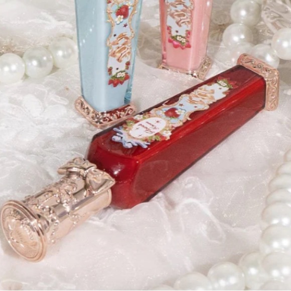 Flower Knows | Makeup | Flower Knows Strawberry Rococo Lip Cloud Matte ...